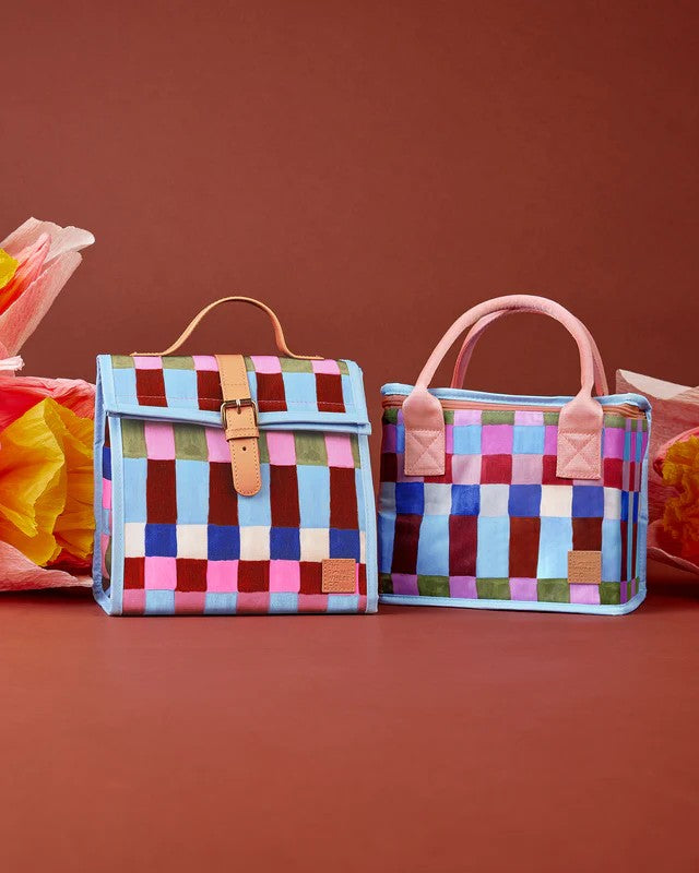 Hopscotch Lunch Satchel – Birdie and Lace Boutique